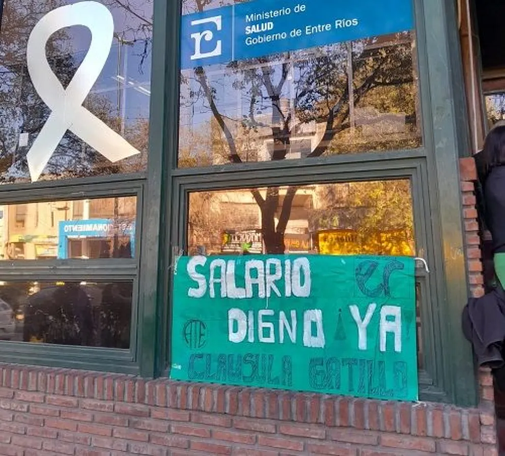 Nadia Burgos: “Es una vergüenza que los gremios festejen un 5% ...