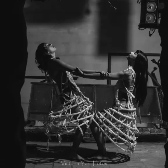 Paraná: La Hendija despide el año con teatro performático y dos ...